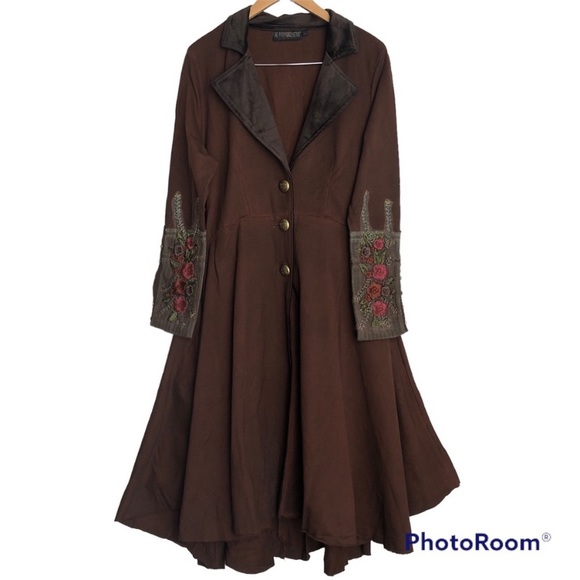 The Pyramid Collection | Jackets & Coats | The Pyramid Collection ...